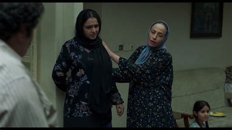 Leila Et Ses Frères سلام زبان فرانسه دانلود فیلم فرانسوی با زیرنویس