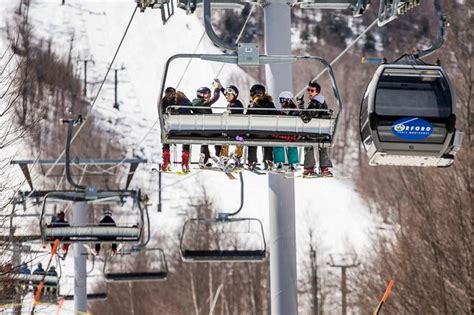 Amateurs De Ski Cest Parti