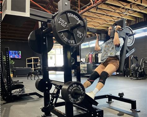 A Complete Guide To The Pendulum Squat