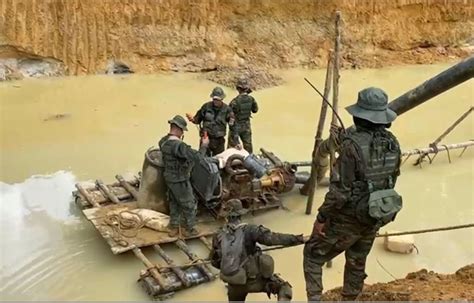 El Auge De Campamentos Y Pistas Clandestinas Que La Guerrilla Tiene En