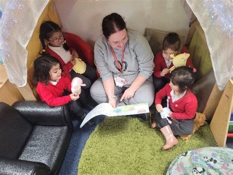 Barkerend Primary Leadership Academy Part Of Star Academies