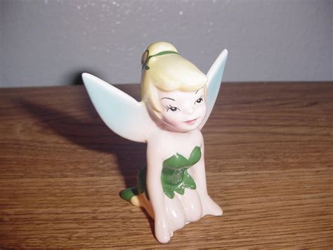 Vintage Disney Tinker Bell Kneeling Tinkerbell Ceramic Figurine Japan