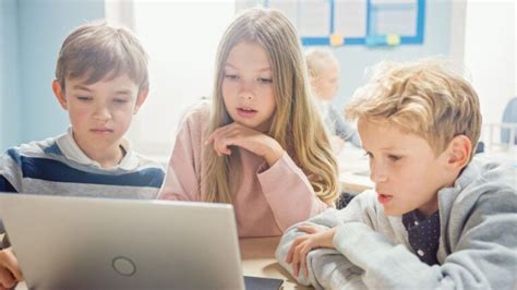 8 Best Minecraft Coding Games For Beginners в 2025 г Критическое