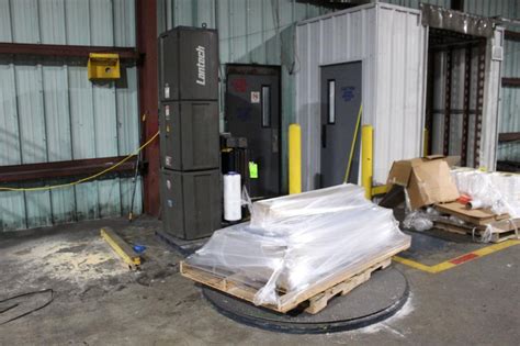 Lantech Automatic Stretch Wrapper