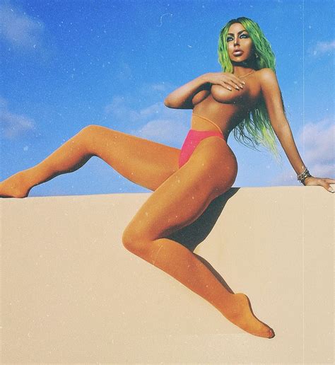 Aubrey Oday Topless Of The Day
