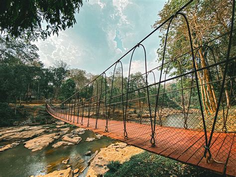 “อช ทุ่งแสลงหลวง” ทุ่งสะวันนาเมืองไทย เช็กอินทิพย์ที่สะพานสลิง ส่อง