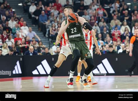 Danko Brankovic FC Bayern Basketball 22 Mit Ball GER FC Bayern
