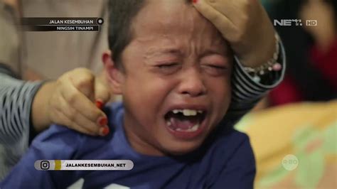 Alami Sakit Sampai Gak Bisa Jongkok Adik Ini Kesakitan Saat Disembuhkan Bu Ningsih YouTube