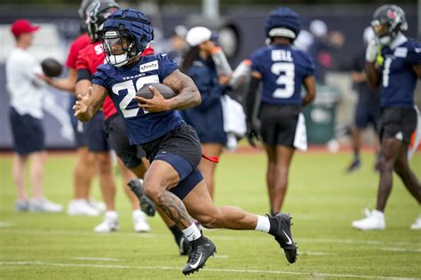 Houston Texans How Joe Mixon Is Fitting In