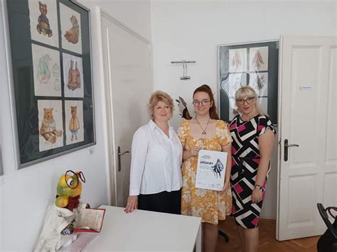 Средња Школа Вук Караџић Сечањ