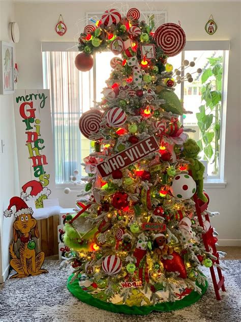 Grinch Christmas Tree Christmas Tree Inspiration Christmas Tree