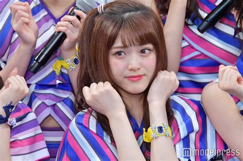 画像4885 乃木坂46白石麻衣×秋元真夏コンビの絡みに沸く「ガールズルール」「おいでシャンプー」など4曲ミニライブ＜高校生クイズ