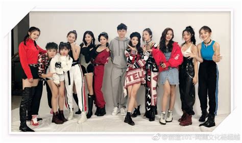 火箭少女新造型曝光：sunnee柔中带刚，而她果然是钢铁直男