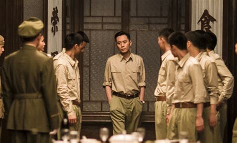 《北平无战事》热播 刘烨：火华社长的高冷诱惑 搜狐娱乐