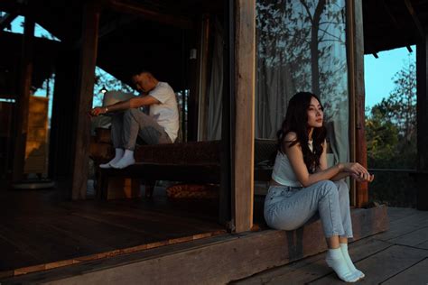 Sexlessness Crisis The Shocking Decline Of Relationships And How The