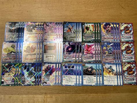 バトルスピリッツ 仮面ライダー ガッチャード 3コン デッキ メルカリ