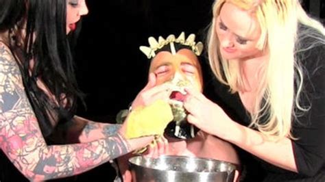 Extreme Mouthsoaping Double Team Mp4 Julie Simones Fetish Mega Store