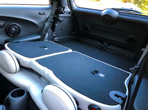 2020 Mini Cooper Se Cute Fun And Nicely Priced Cnet