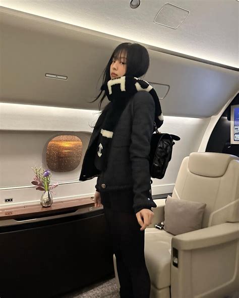 230107 Blackpink Jennie Instagram Update Kpopping