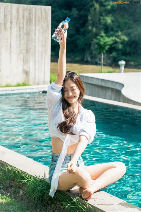 Choi Hee Jins Feet