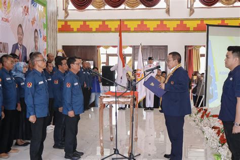 Arinal Djunnaidi Lantik Pengurus KONI Kota Metro Masa Bakti 2023 2027