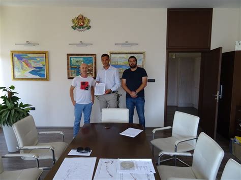 ПО ПРОЕКТ СЪХРАНЯВАТ И ПОПУЛЯРИЗИРАТ КУЛТУРНО ИСТОРИЧЕСКОТО НАСЛЕДСТВО НА БЯЛА И ДОЛНИ ЧИФЛИК