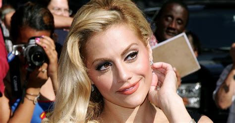 La Misteriosa Muerte De Brittany Murphy Un Padre Mafioso Y Una Madre