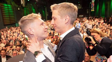 Ob München Dominik Krause Wer Ist Sein Verlobter Sebastian Müller