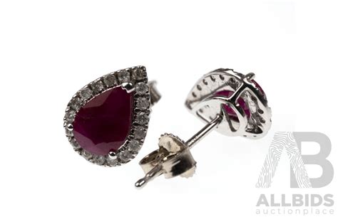 14ct White Gold Ruby Diamond Set Lot 1522208 Allbids