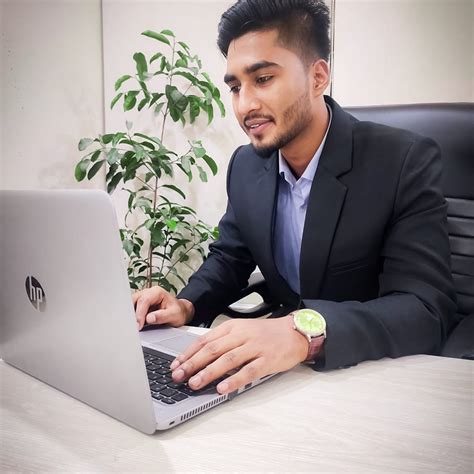 Atik Hasan