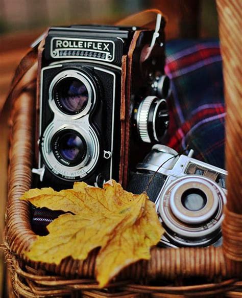 Solve Camera Jigsaw Puzzle Online With 99 Pieces