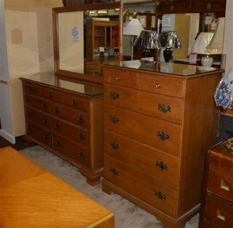 Solid Maple Ethan Allen Bedroom Furniture Treasure Chest Since 1979