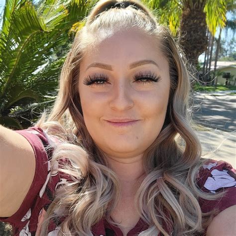 Crystal Quinonez Marqui Realty Updated July 2025 Contact Agent