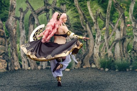 Olivia Fire Emblem Cosplay