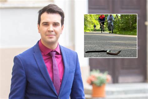 Paulius Skučas Pajūrio Kelyje Sutiko Retą „eismo Dalyvį „kai Gali Padėti Kitam Privalai