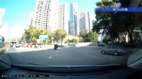 車cam直擊 迴旋處轉多個圈好難咩？ Youtube