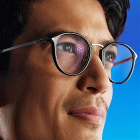 El Futuro De La Visión Ya Está Aquí Varilux® Presenta Lo último En