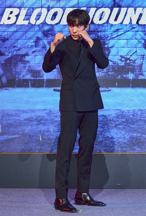 사냥개들 이상이 오마이포토