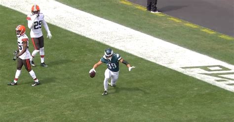 Ex Oregon Ducks Wr Devon Allen Catches 55 Yard Touchdown In Philadelphia Eagles Preseason Win