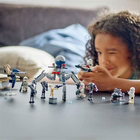 Lego Star Wars Pack De Combat Des Clone Troopers Et Droïdes De Combat