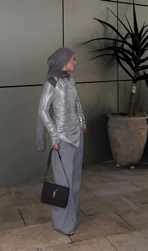 Pin By Asala On Hijabi Era Muslim Outfits Casual Hijabi Fashion