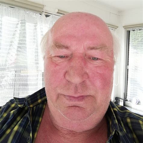 Edward Łukasiewicz On Reels Facebook