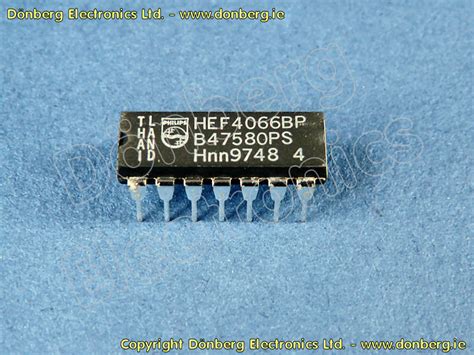Semiconductor 4066 Quad Analog Switch
