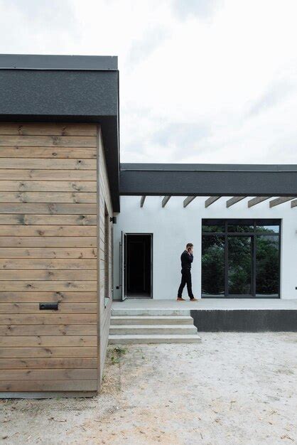 94000 Small Modular Backhouse Pictures