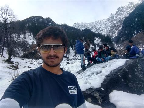 About Anuj Upadhyay Medium