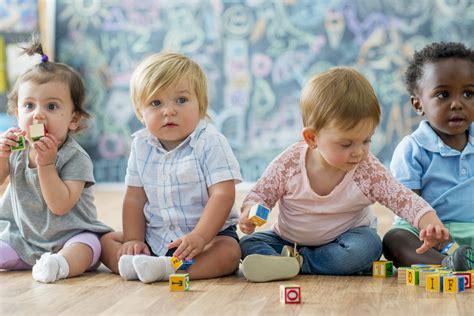 Petite enfance les grands chantiers de la rentrée 2017