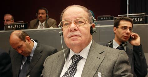 وفاة أحمد فتحي سرور أحد أعمدة نظام مبارك عن 92 عاما