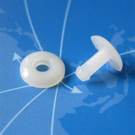 Natural Nylon Plastic Push Rivets Plastic Snap Rivets Products From Dongguan Pengli Electronic