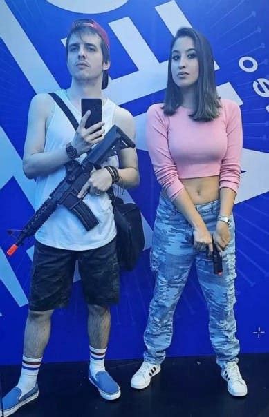 Los Protagonistas De Gta Vi Ya Han Llegado A La Vida Real Con Estos Dos