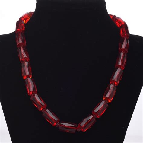Ruby Red Glass Crystal Bead Vintage Necklace Gem